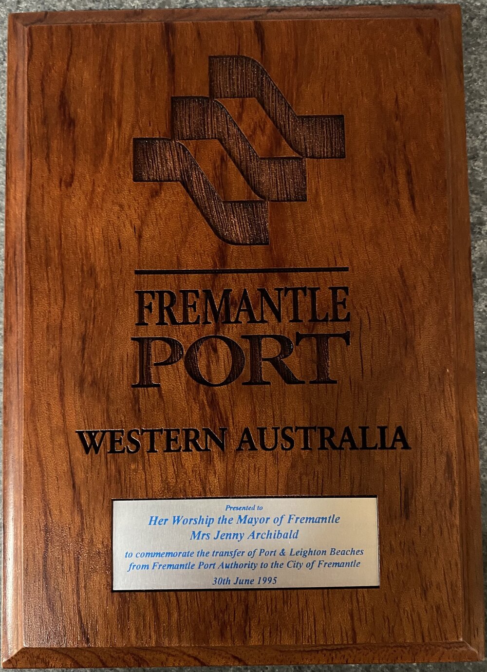 Plaque - Fremantle Ports | City of Fremantle Local History Centre
