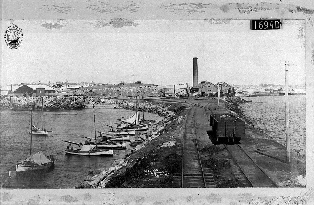 Panoramic view of the mouth of Fremantle harbour | City of Fremantle ...
